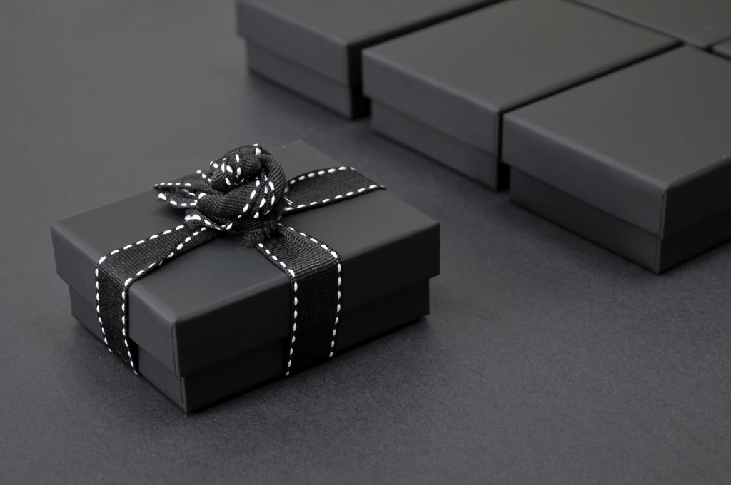 Small Gift Set Box with Ribbon – Sintex Link (HK) Limited